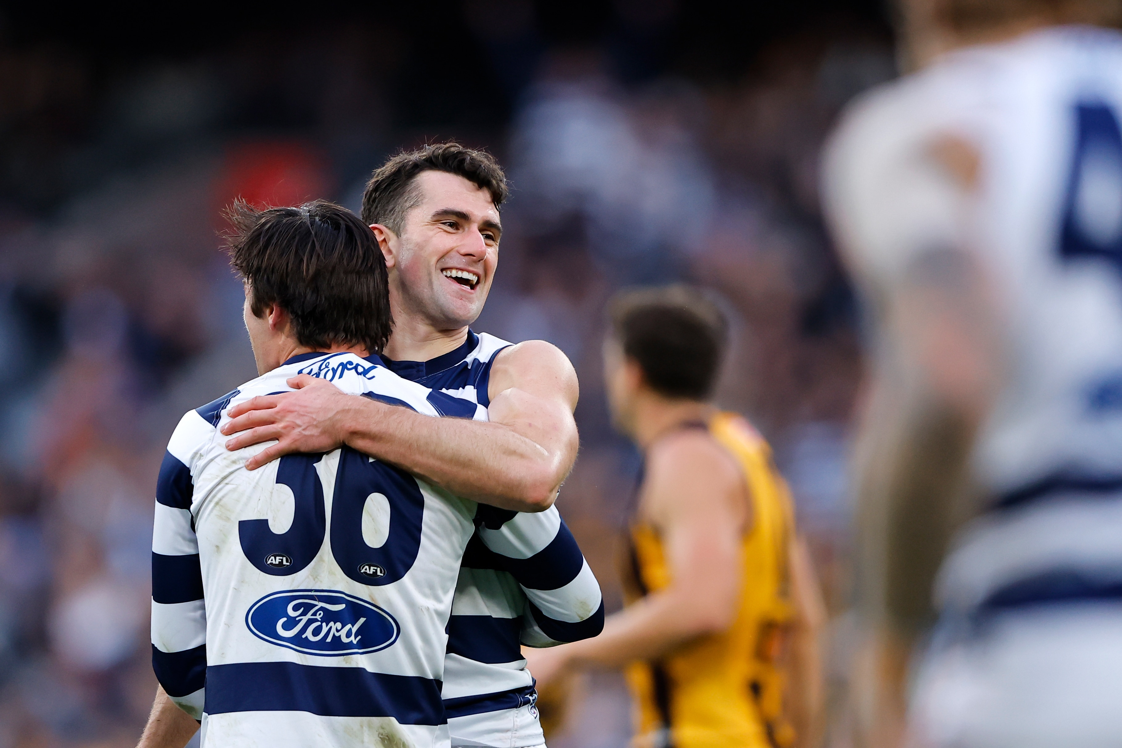 AFL Match Report | Cat Attack: Jezza Stars as Geelong Blows Hawks Away