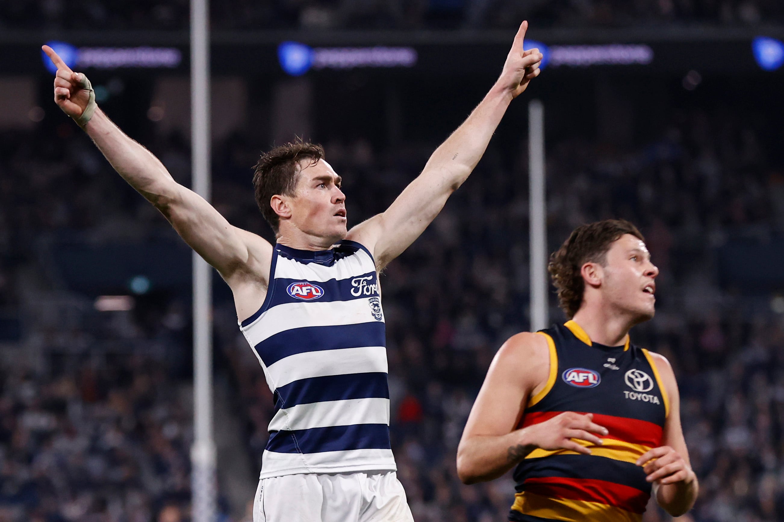 The First Look: Gather Round v Adelaide