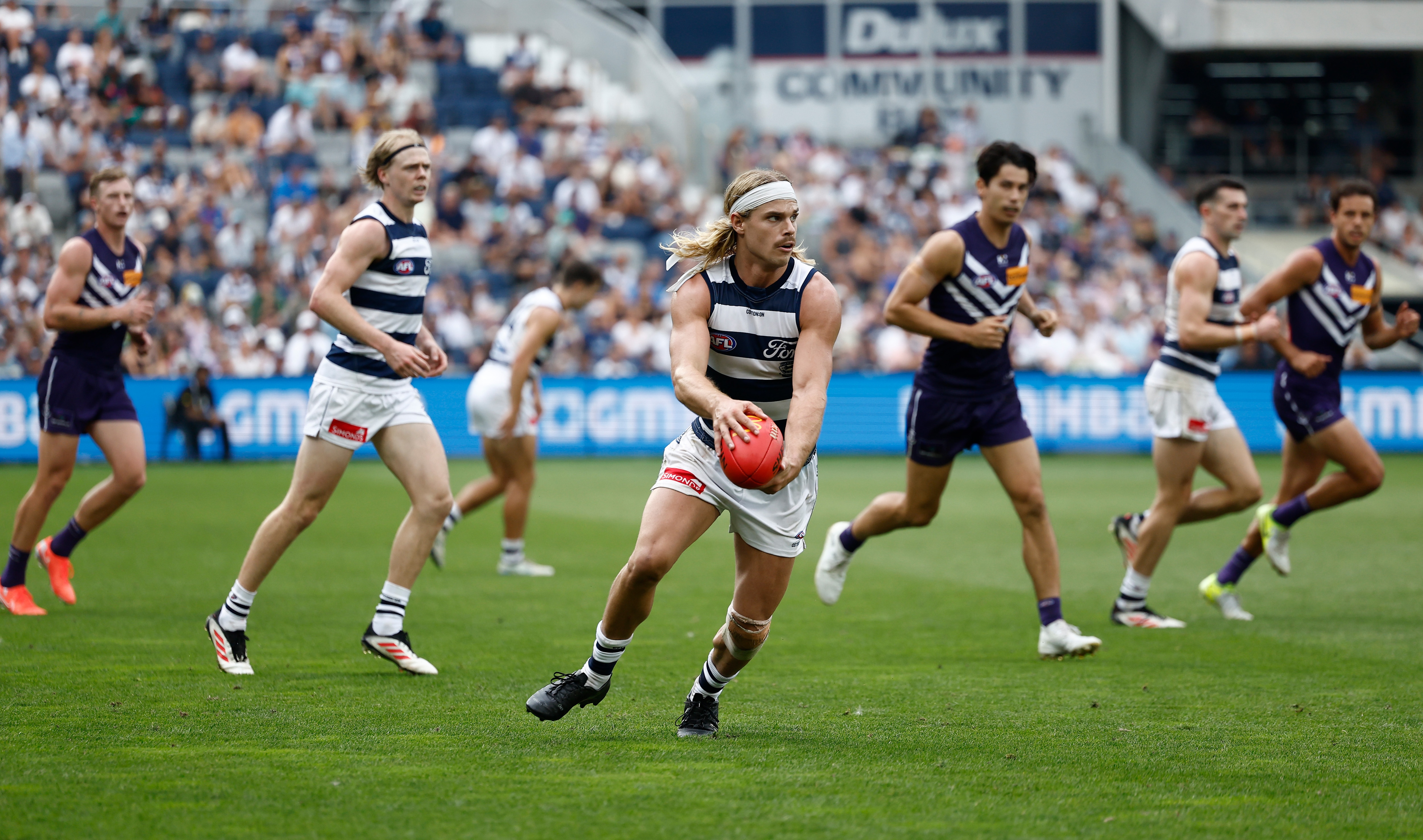 AFL Coaches Votes | Smith Dominates in Club Debut