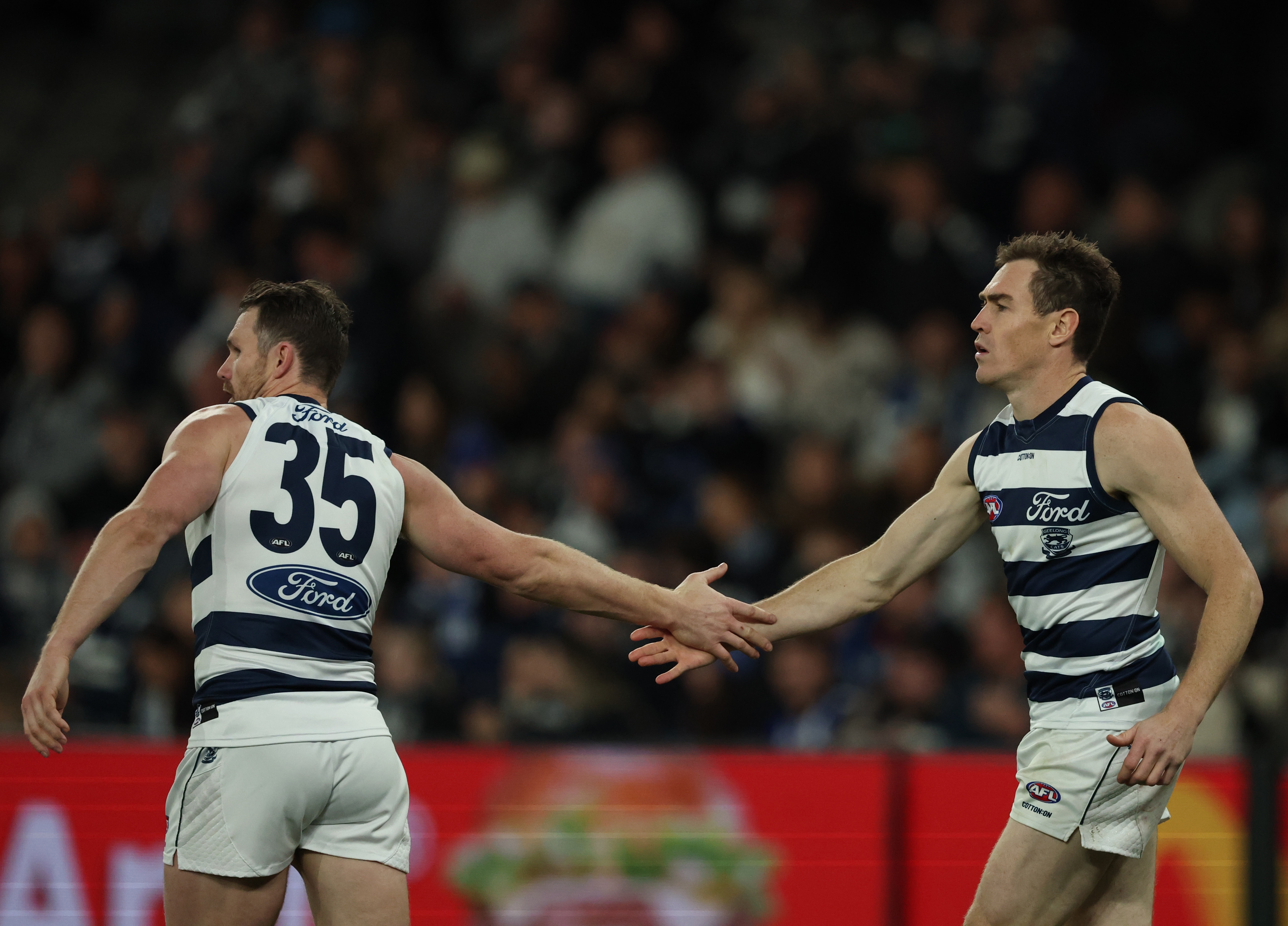 AFL Match Preview: Cats Out to Unplug the Power on Sunday
