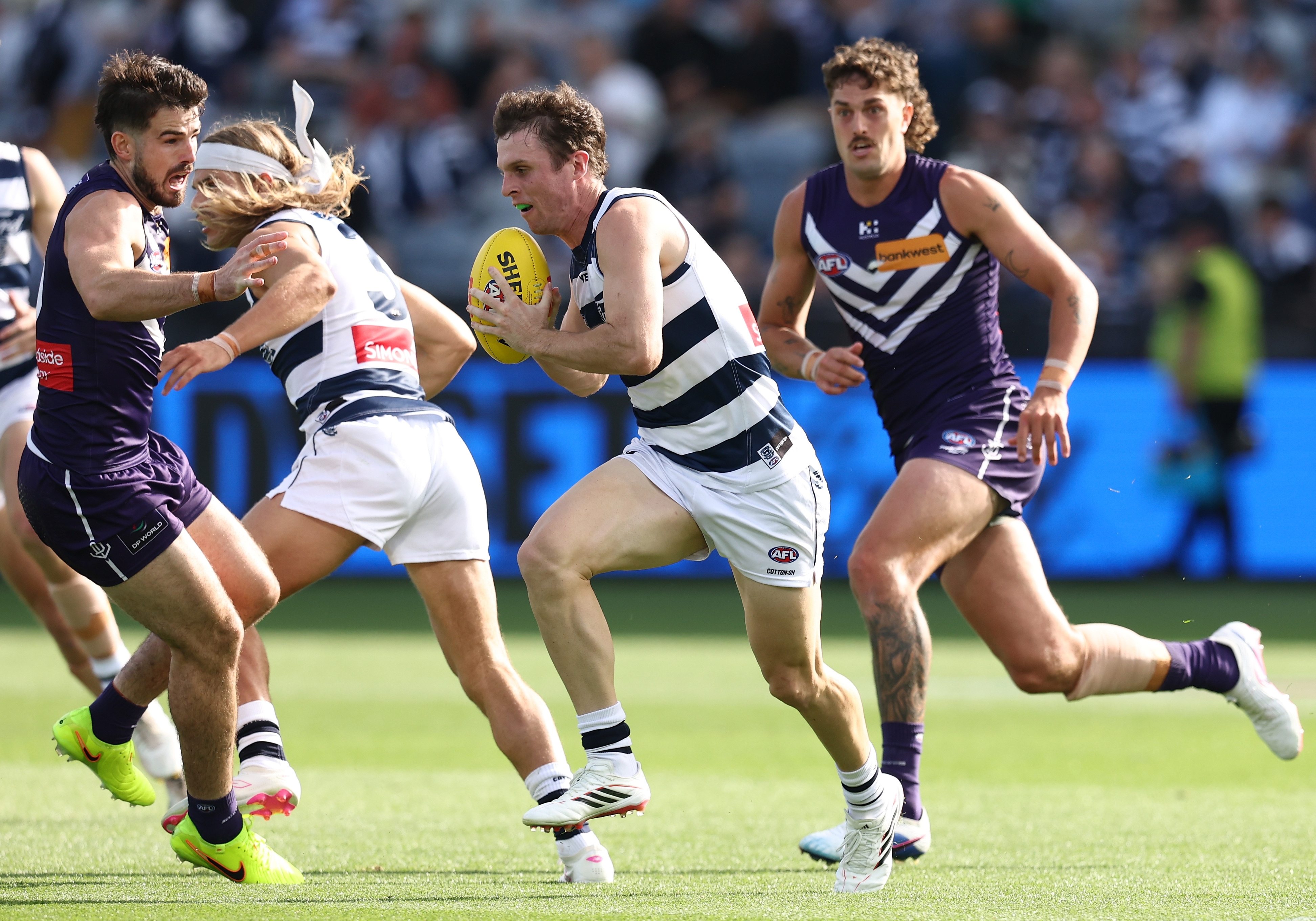 AFL Coaches Votes | Holmes Off to a Flyer in Round 1