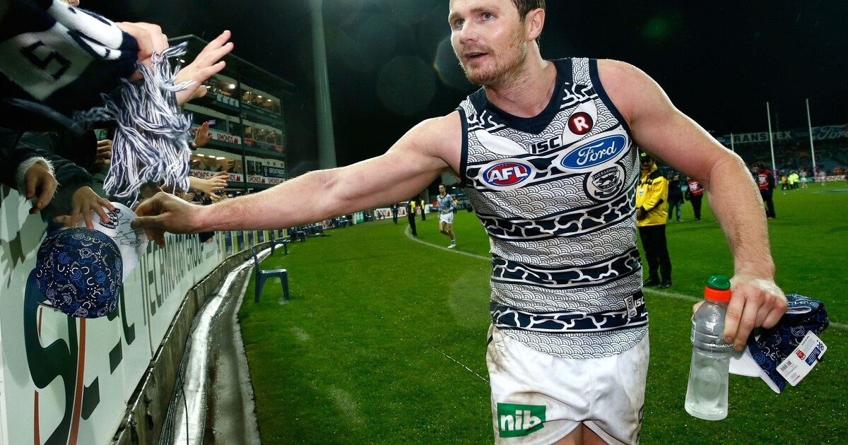 Join Billy and Baz for their mid-season review