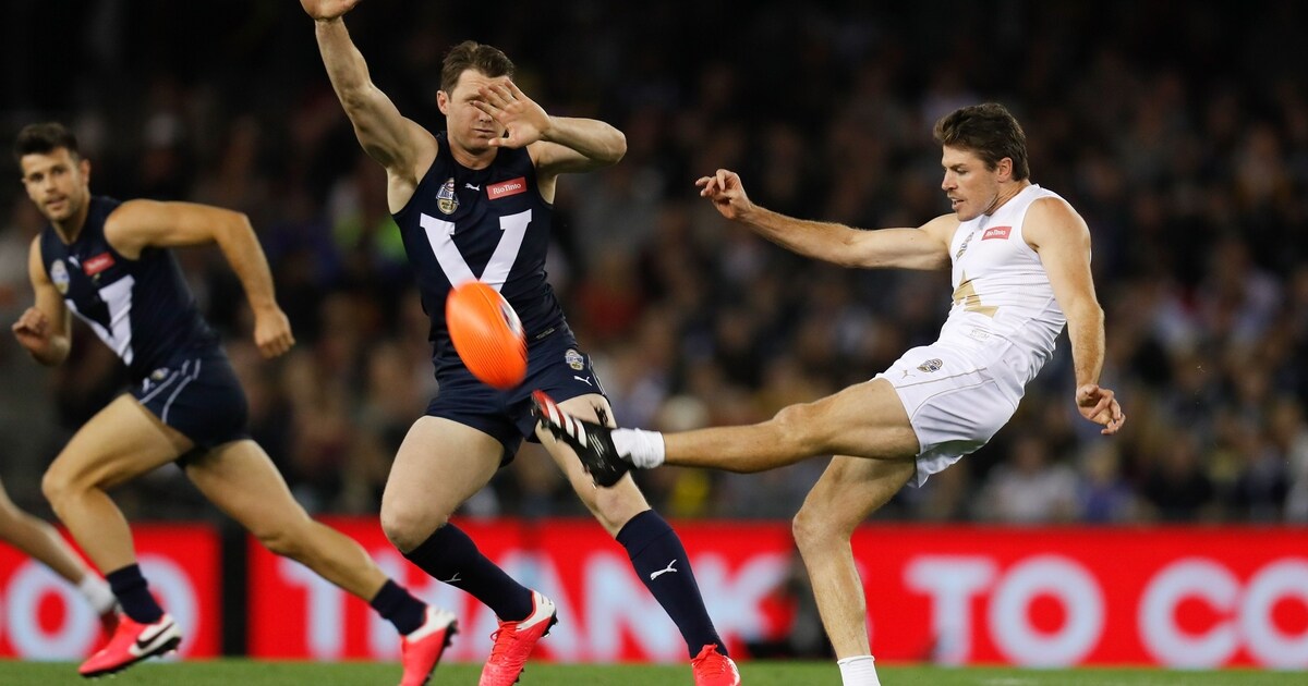 Five Fast Facts - Isaac Smith