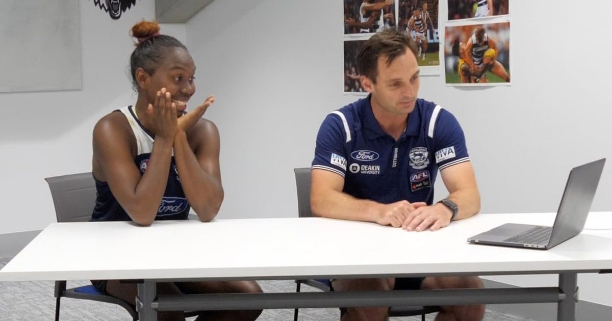 Steph finds out she will debut