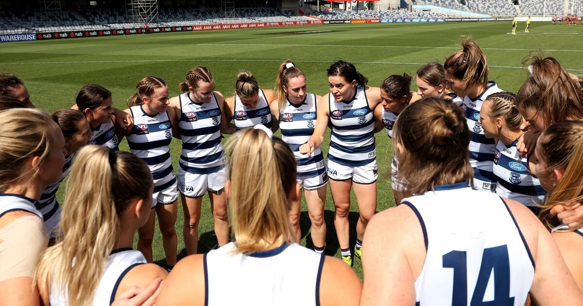 Phoebe’s Diary: Two Losses, Two Different Stories