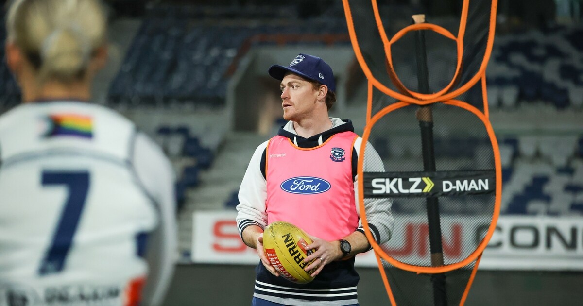 Coach Rohan Expanding Football Knowledge in New Role with AFLW Team