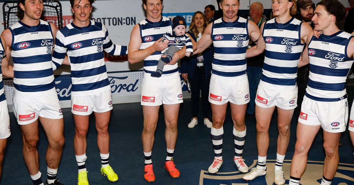 Team Song | Round 17