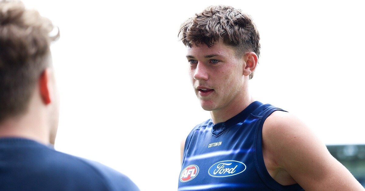 Connor O'Sullivan Interview | Off The Track